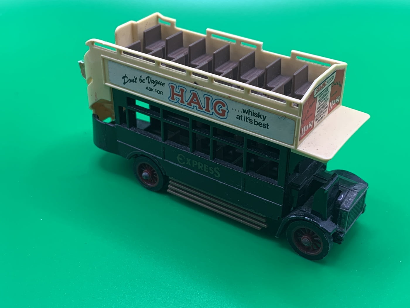 Matchbox - Y-23 - Haig Whisky Bus 1922 AEC Omnibus